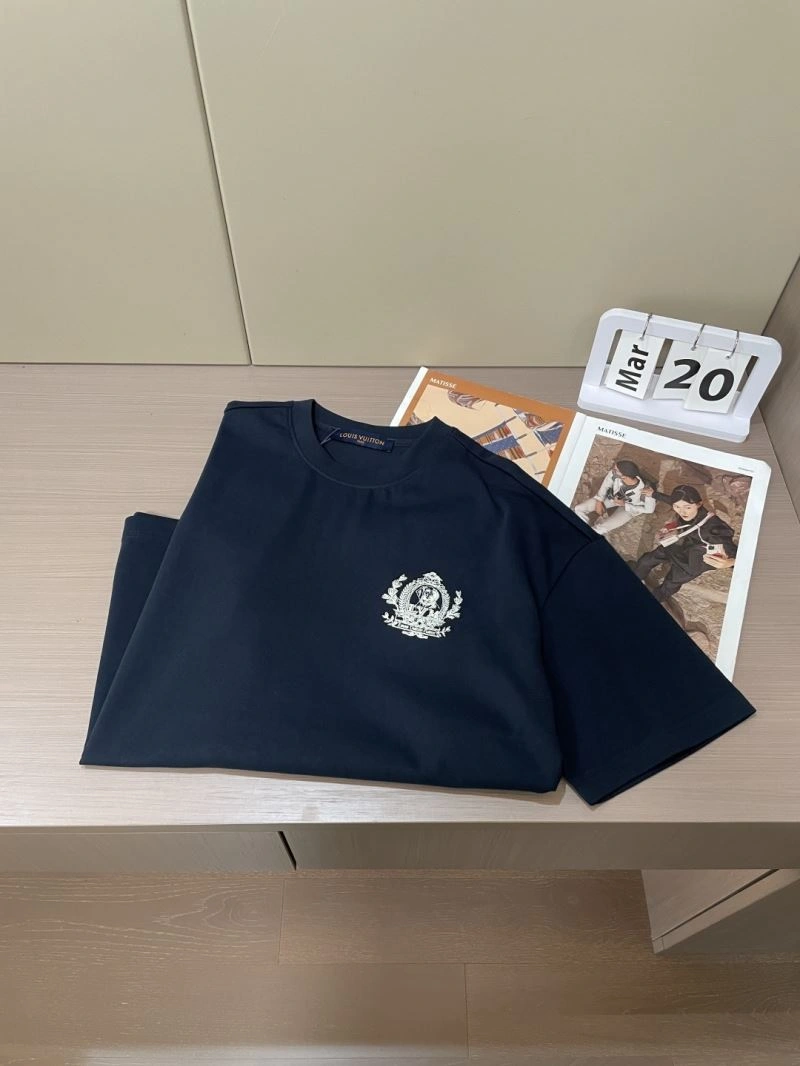 Low-cost Louis Vuitton T-Shirts