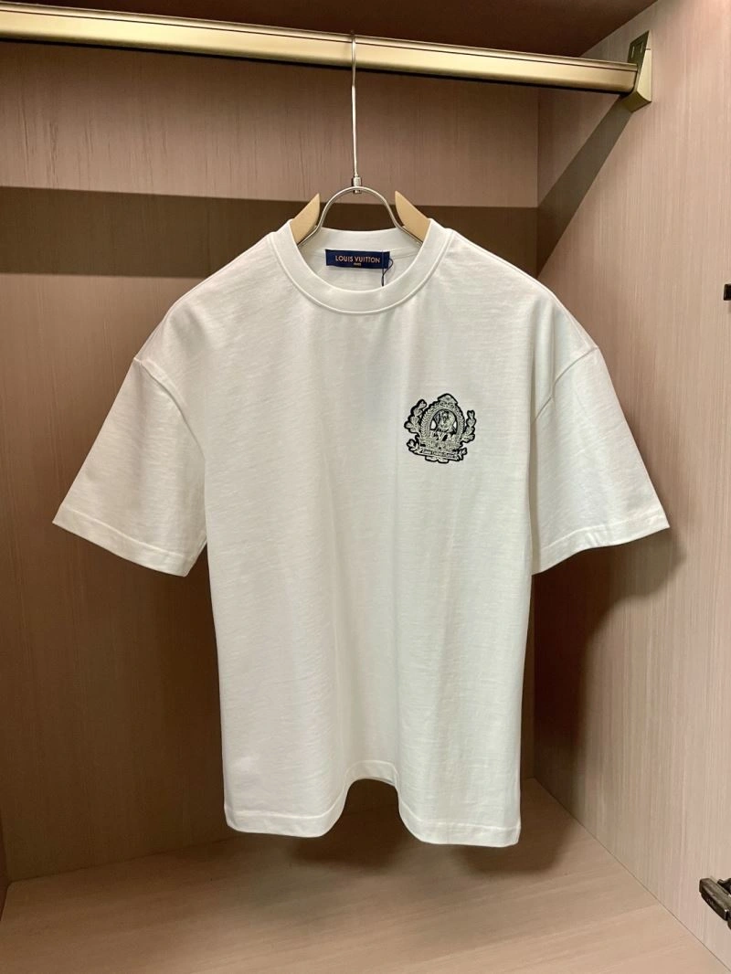 Low-cost Louis Vuitton T-Shirts