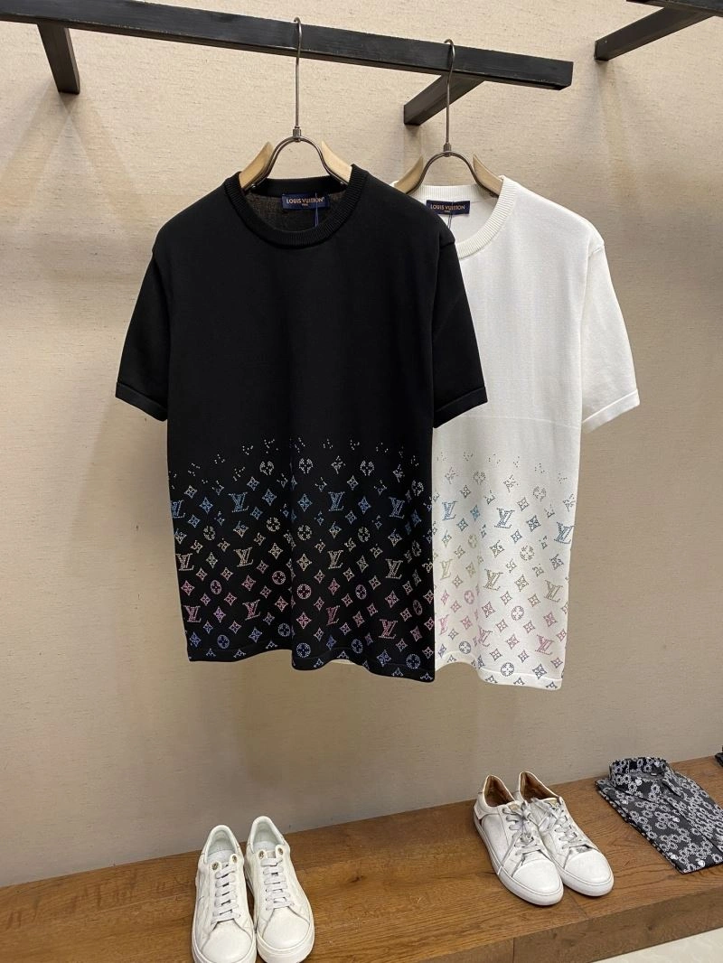 Low-cost Louis Vuitton T-Shirts