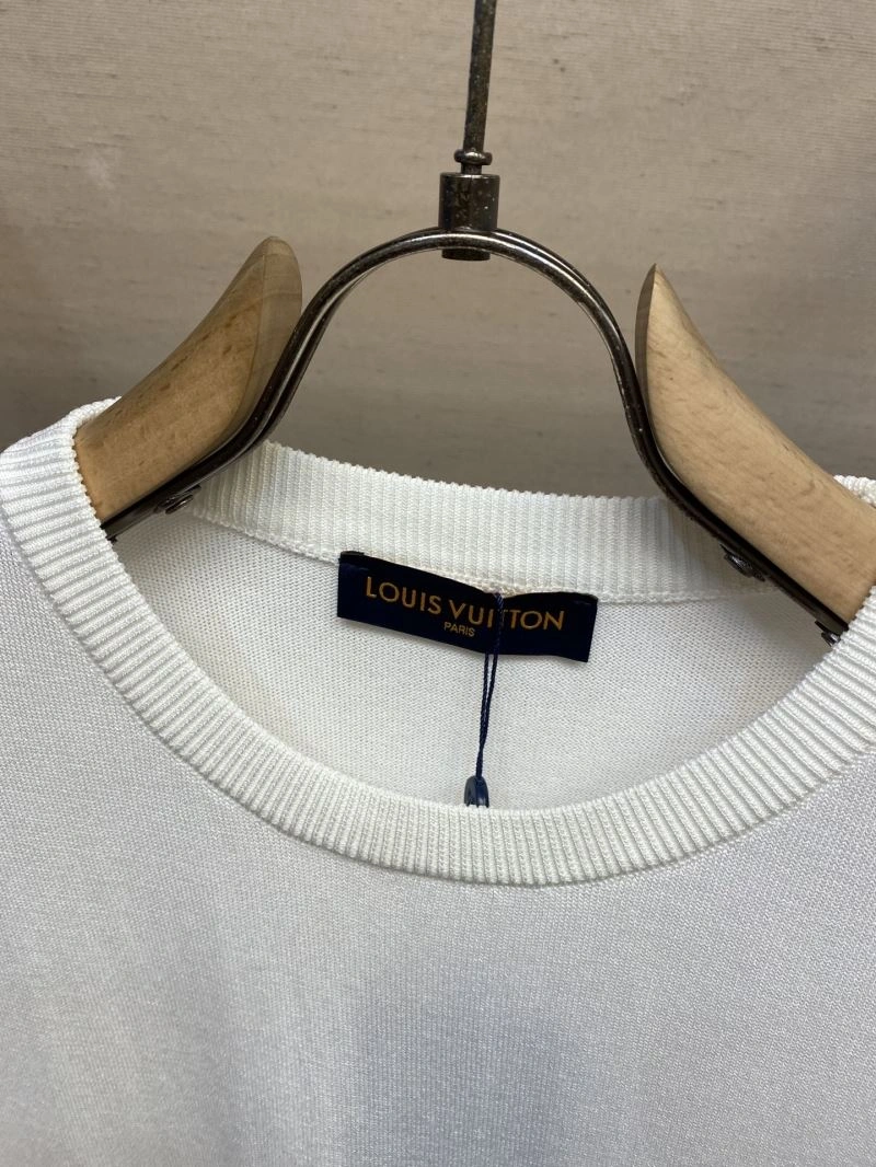 Low-cost Louis Vuitton T-Shirts