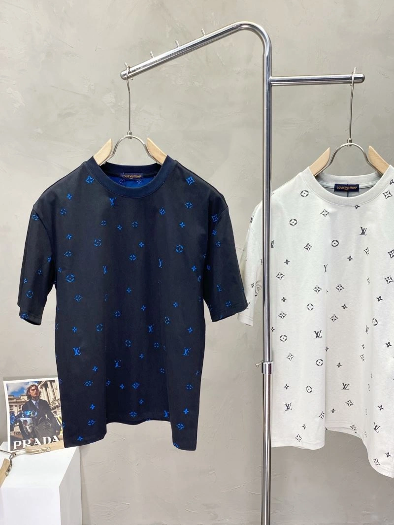 Indistinguishable Louis Vuitton T-Shirts