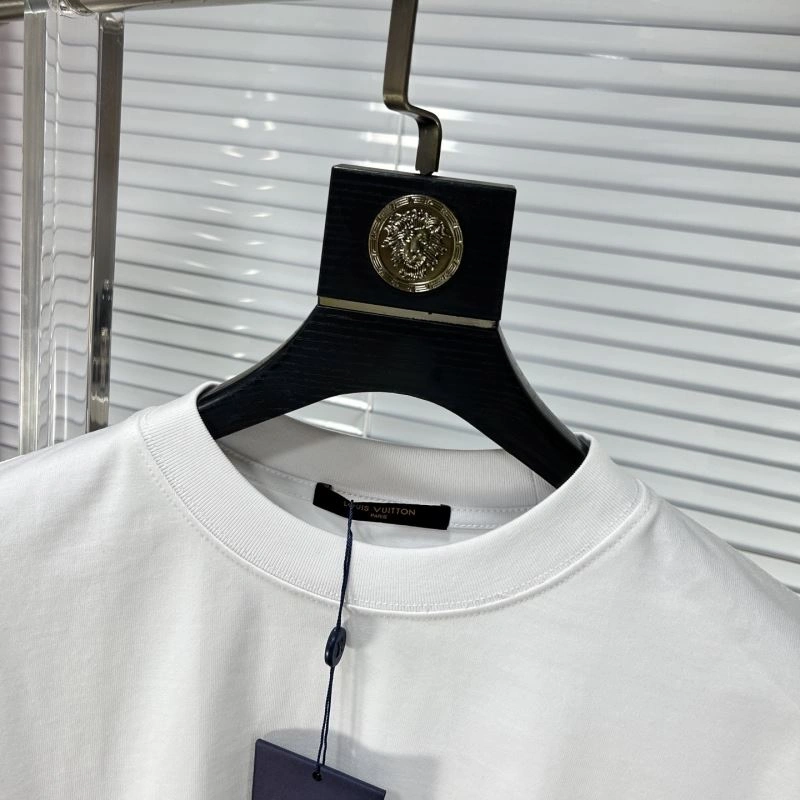 Bargain Louis Vuitton T-Shirts