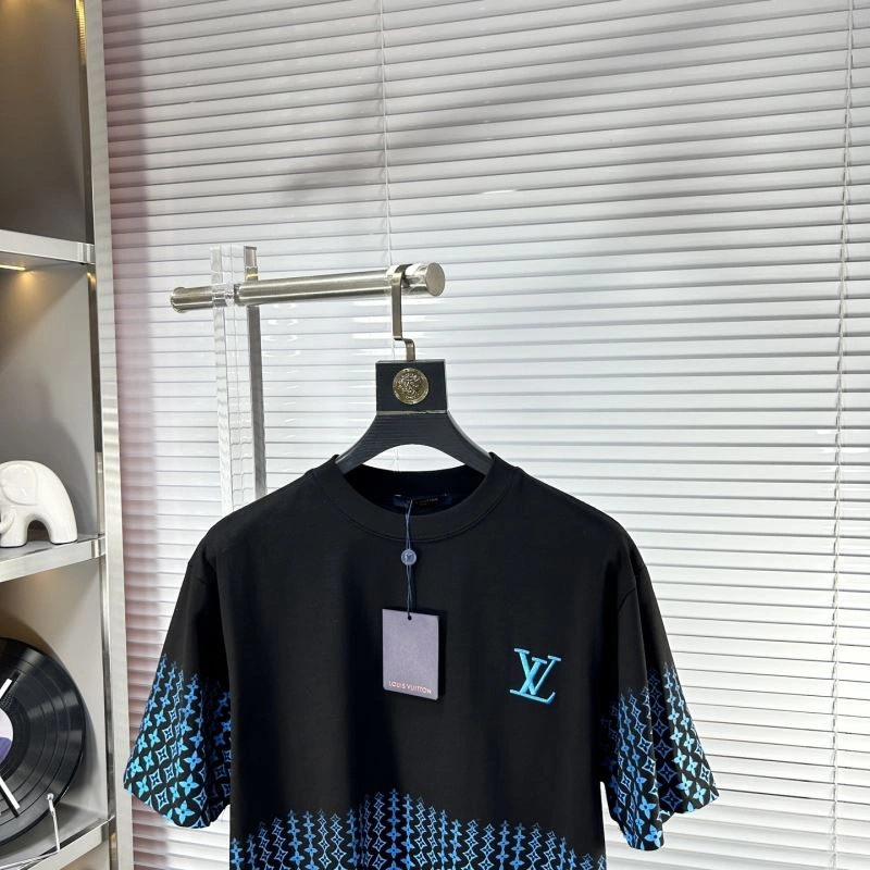 Inexpensive Louis Vuitton T-Shirts