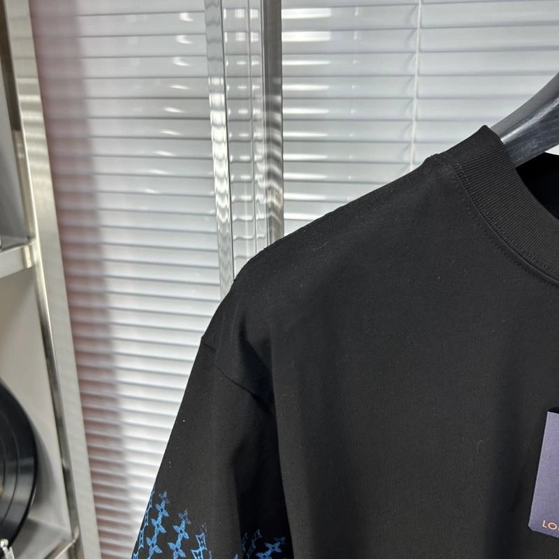 Inexpensive Louis Vuitton T-Shirts