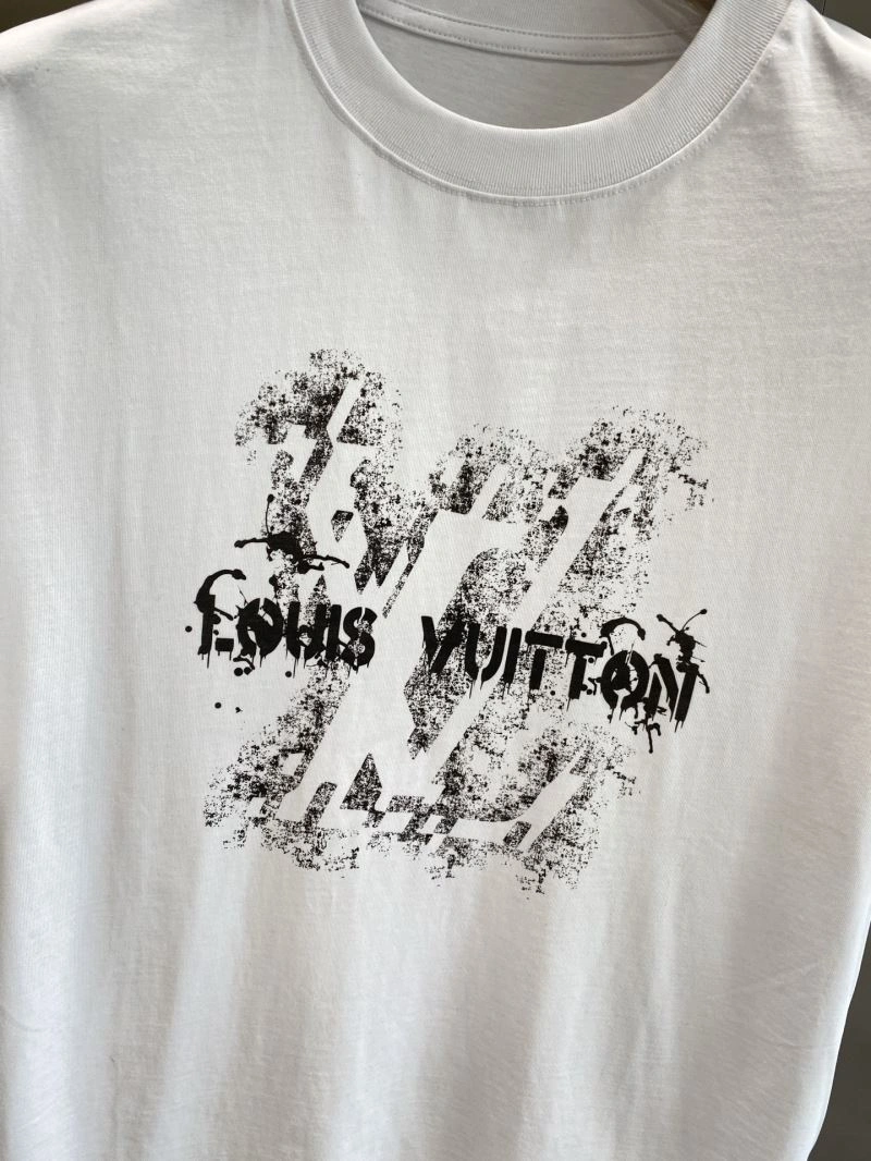 Low-cost Louis Vuitton T-Shirts