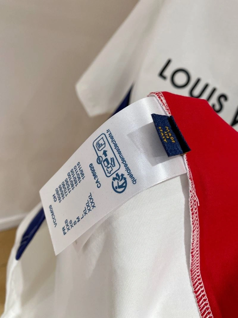 Low-cost Louis Vuitton T-Shirts