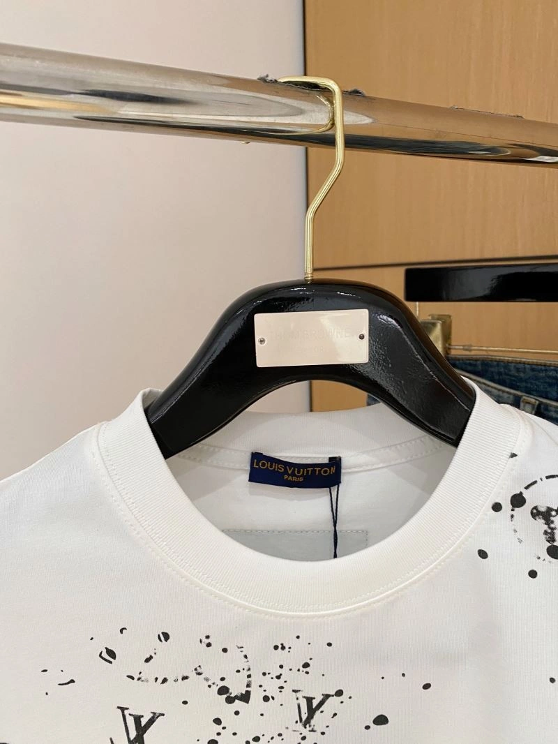 Cut-rate Louis Vuitton T-Shirts