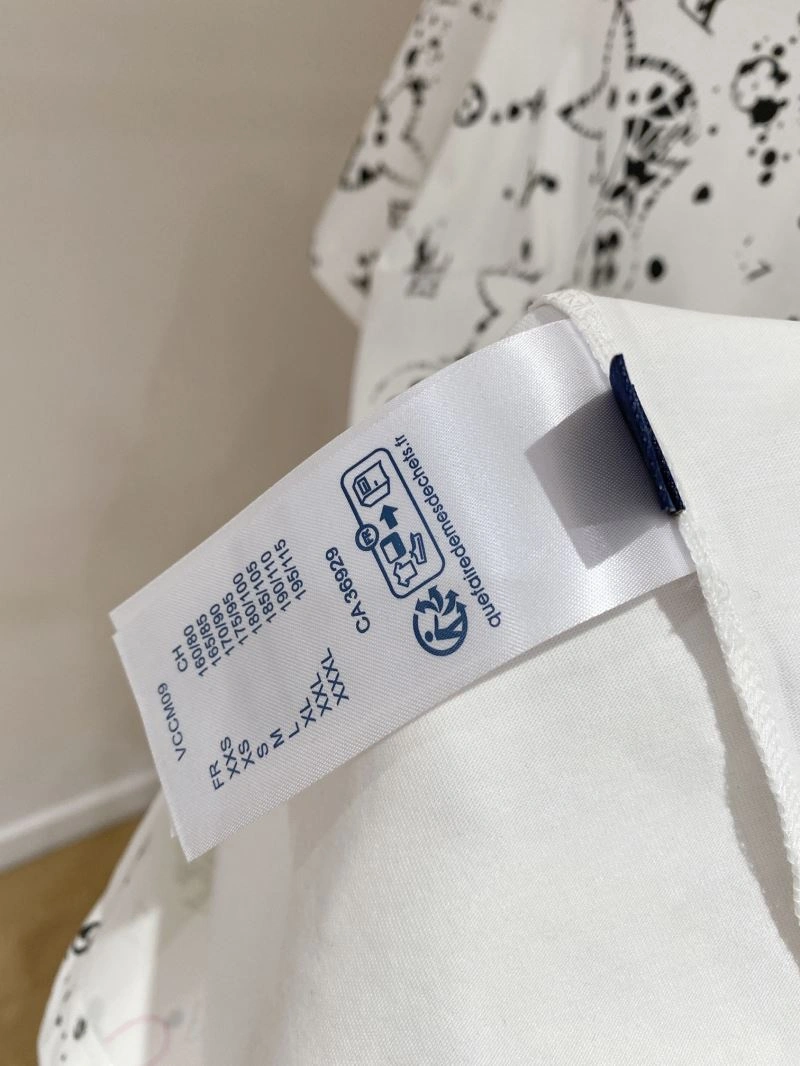 Cut-rate Louis Vuitton T-Shirts