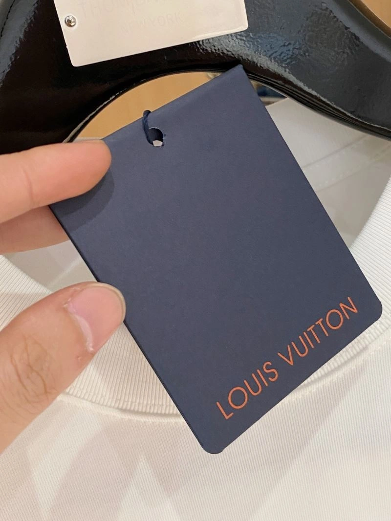 Top match Louis Vuitton T-Shirts