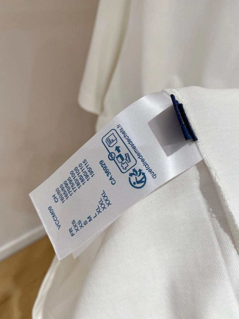 Top match Louis Vuitton T-Shirts