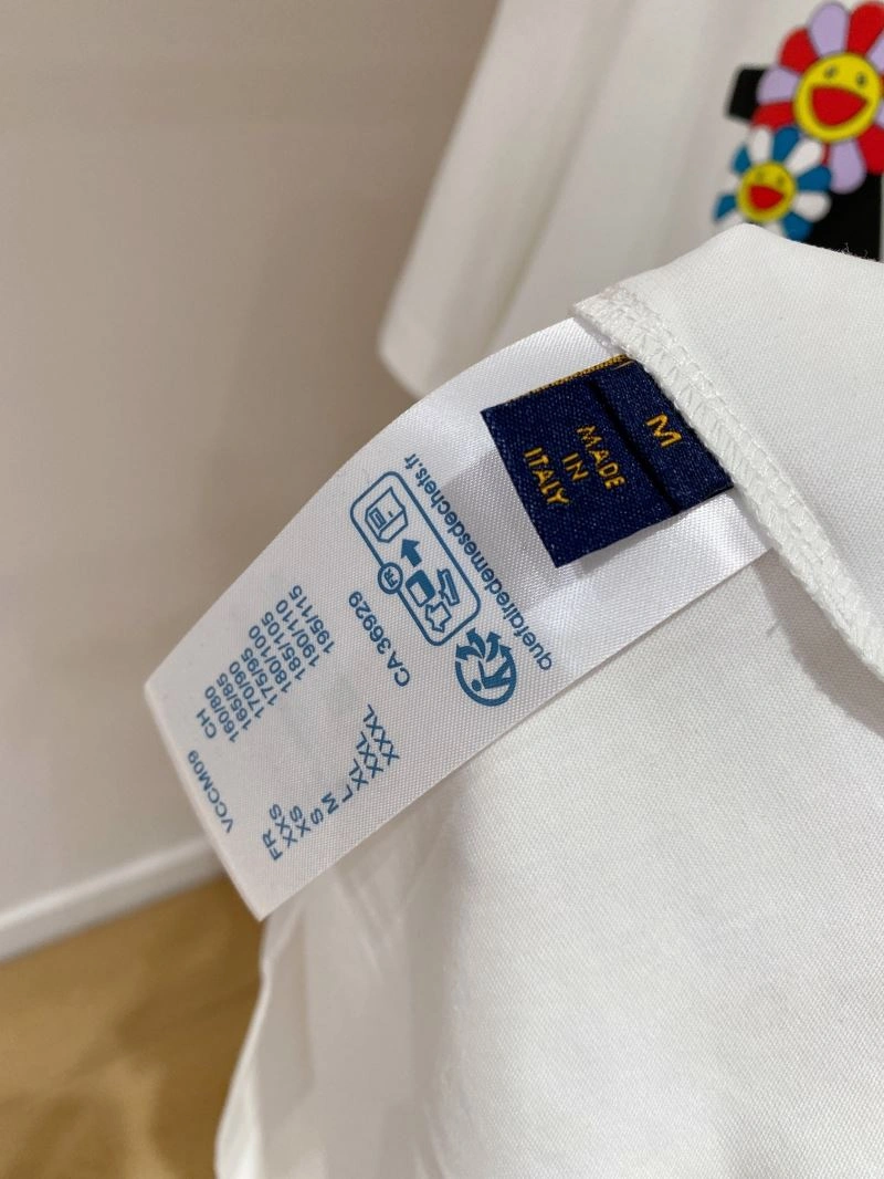 Top match Louis Vuitton T-Shirts