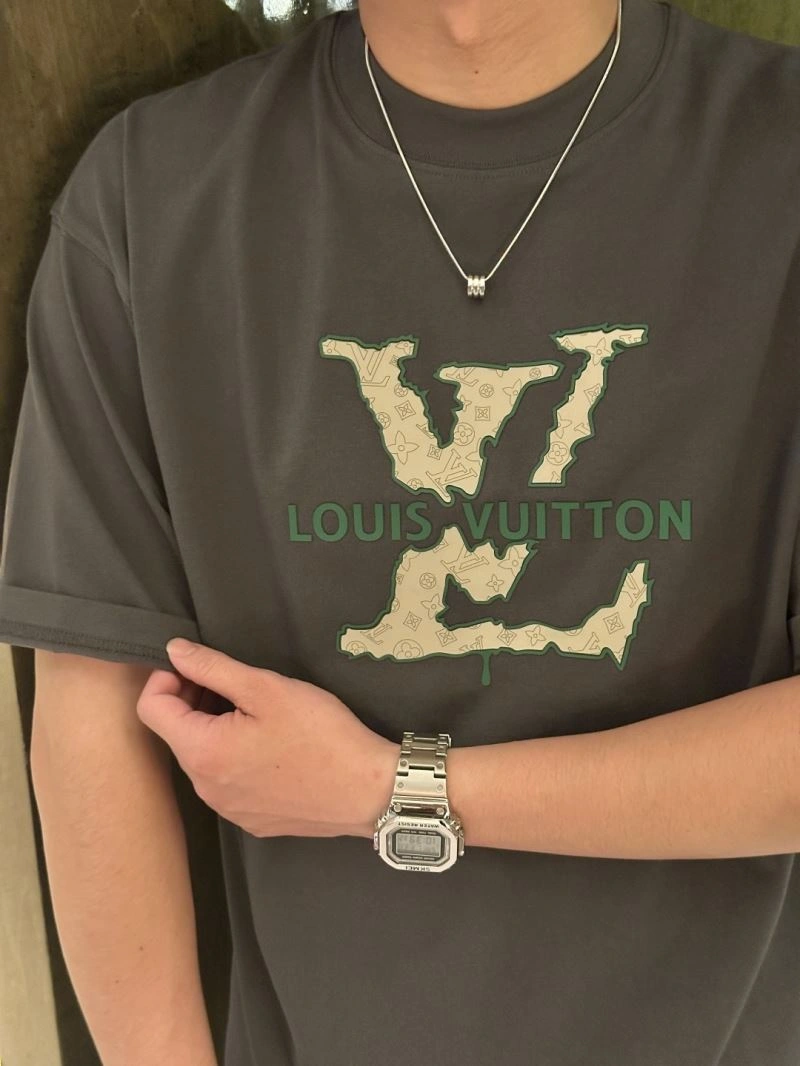 High accuracy Louis Vuitton T-Shirts