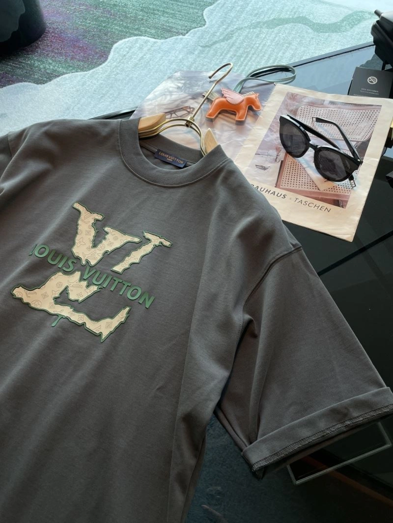 High accuracy Louis Vuitton T-Shirts