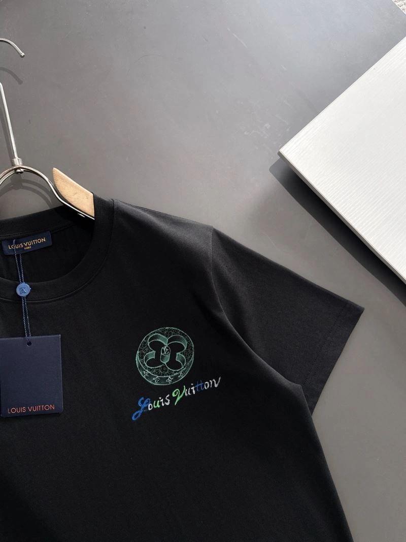 Perfect replica Louis Vuitton T-Shirts