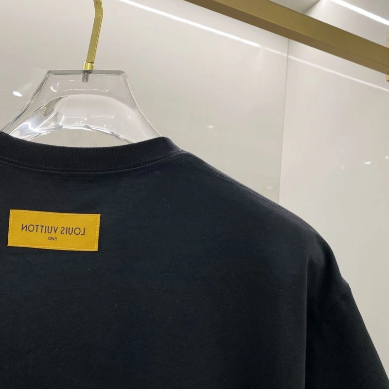 High accuracy Louis Vuitton T-Shirts