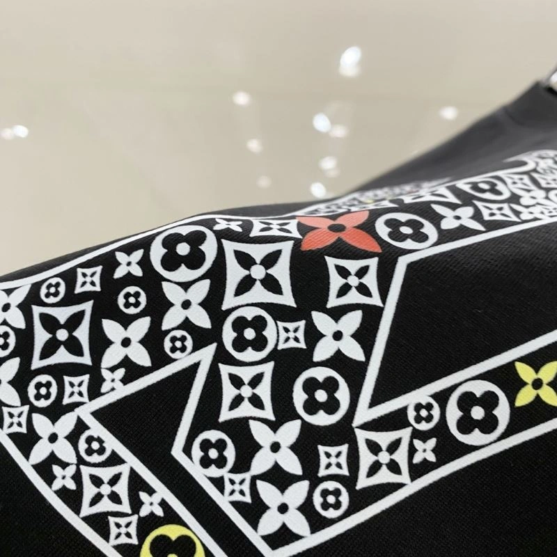 High accuracy Louis Vuitton T-Shirts