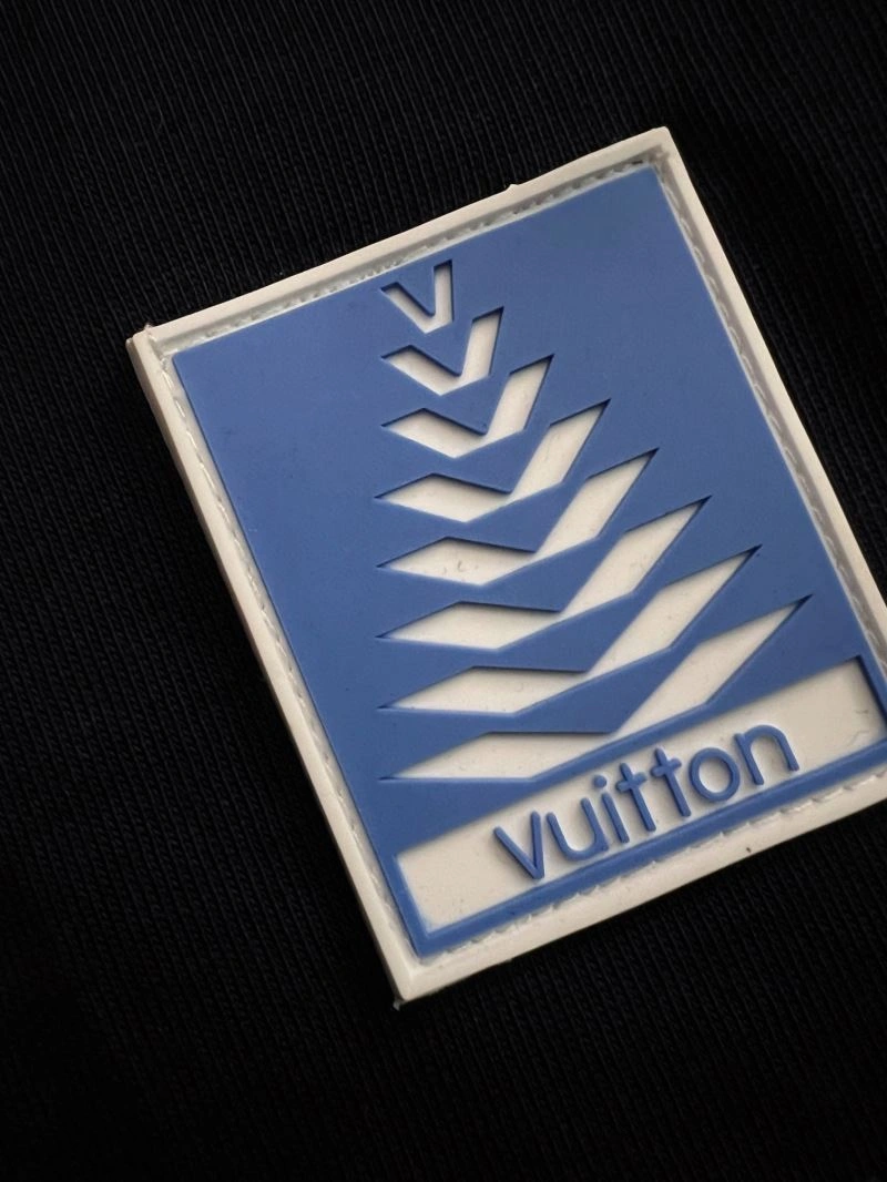 Top mirror Louis Vuitton T-Shirts