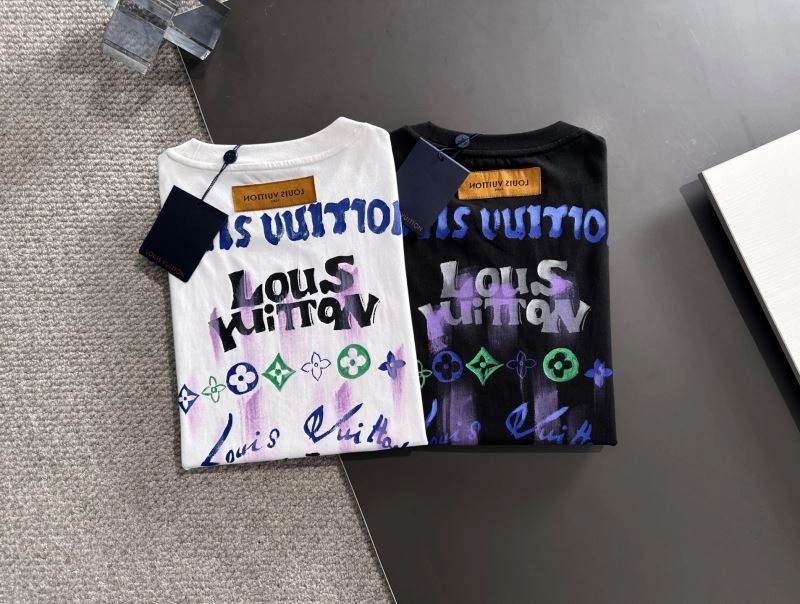 1:1 copy Louis Vuitton T-Shirts