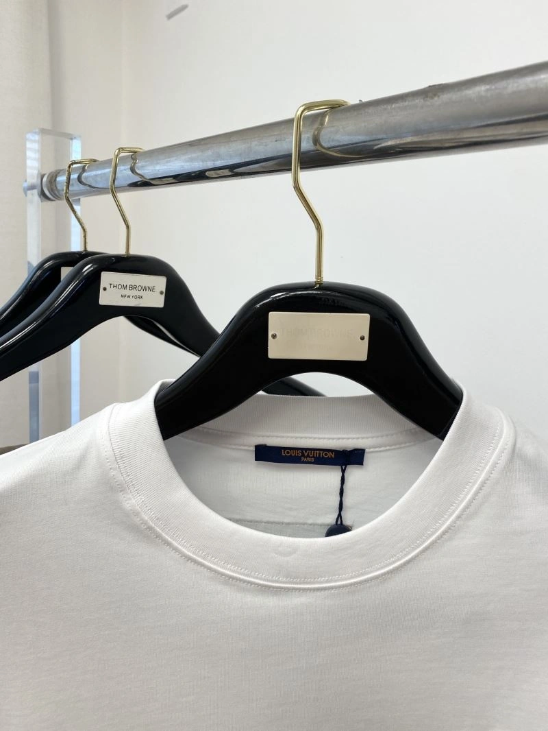 Inexpensive Louis Vuitton T-Shirts