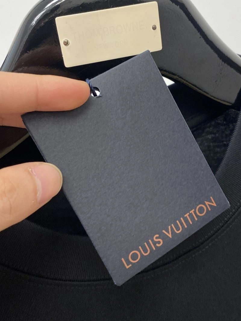 Top match Louis Vuitton T-Shirts