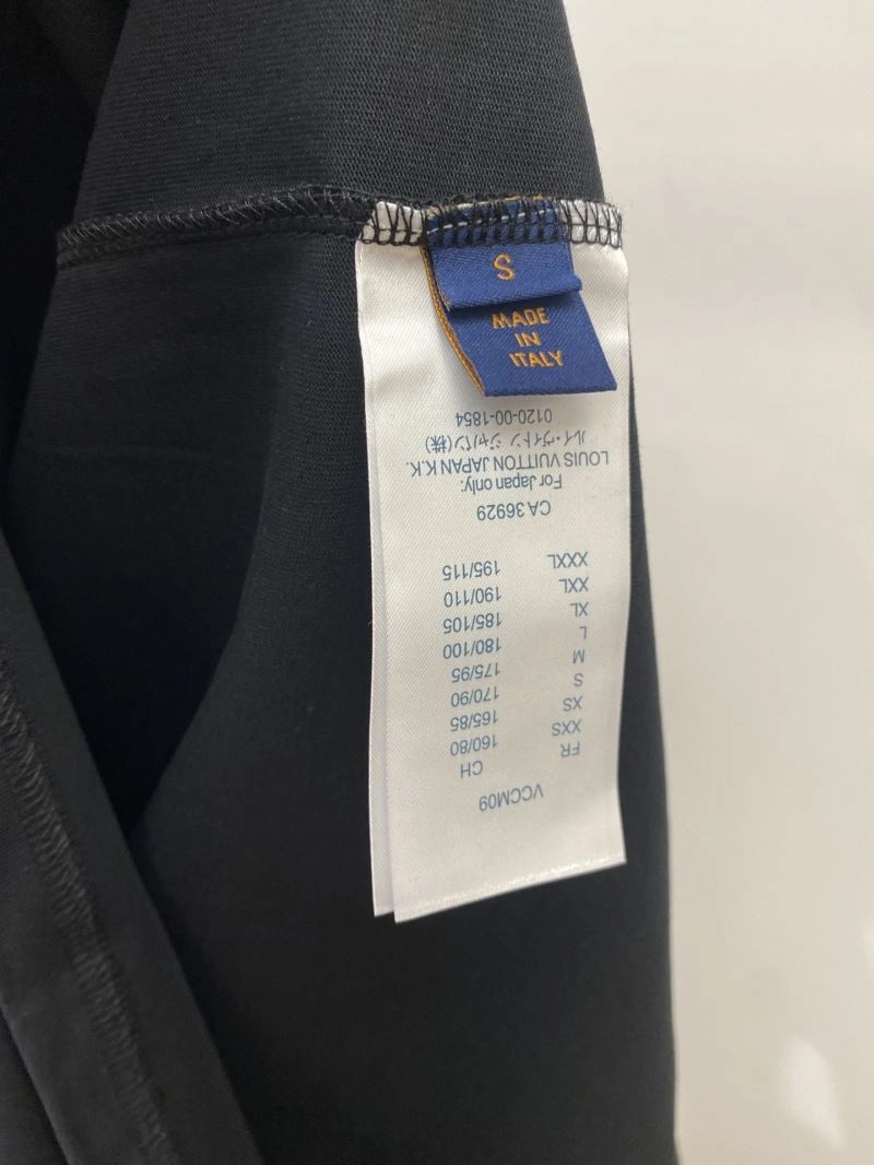 Top match Louis Vuitton T-Shirts