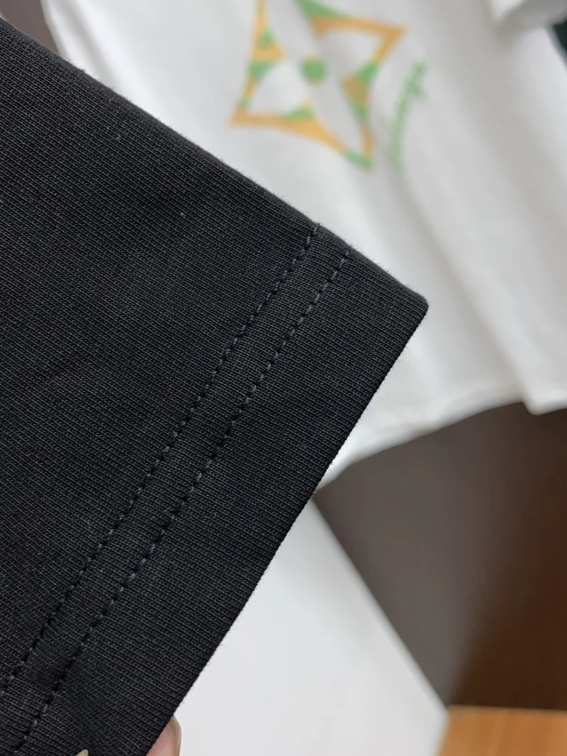 Factory-made Louis Vuitton T-Shirts