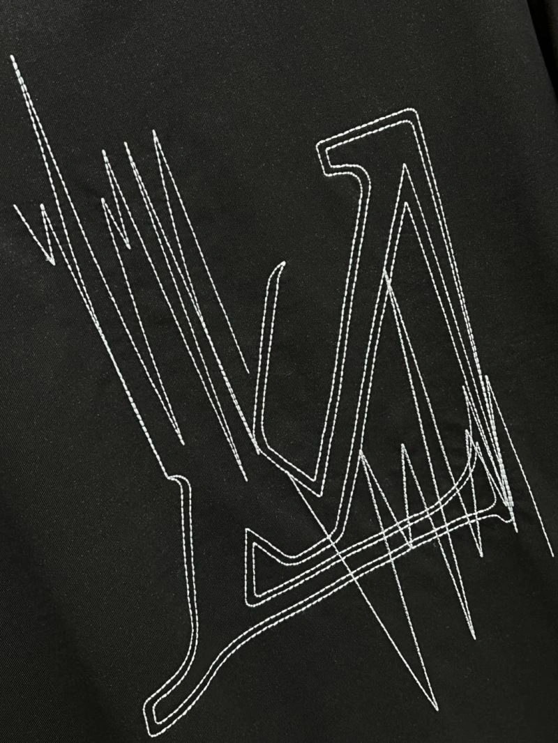 Bargain Louis Vuitton T-Shirts