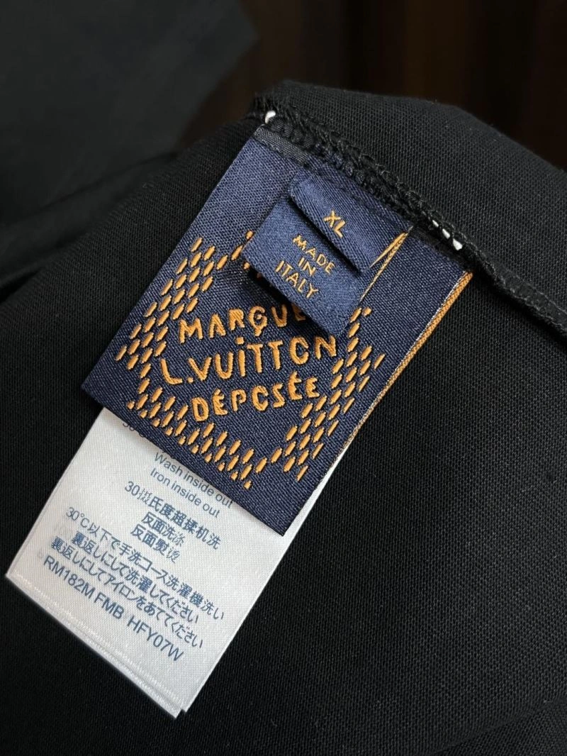 Bargain Louis Vuitton T-Shirts