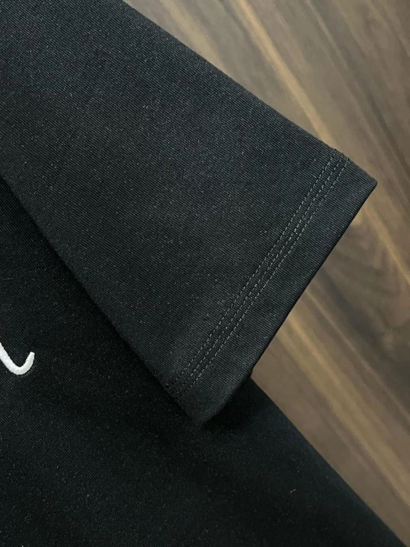 Precise copy Louis Vuitton T-Shirts
