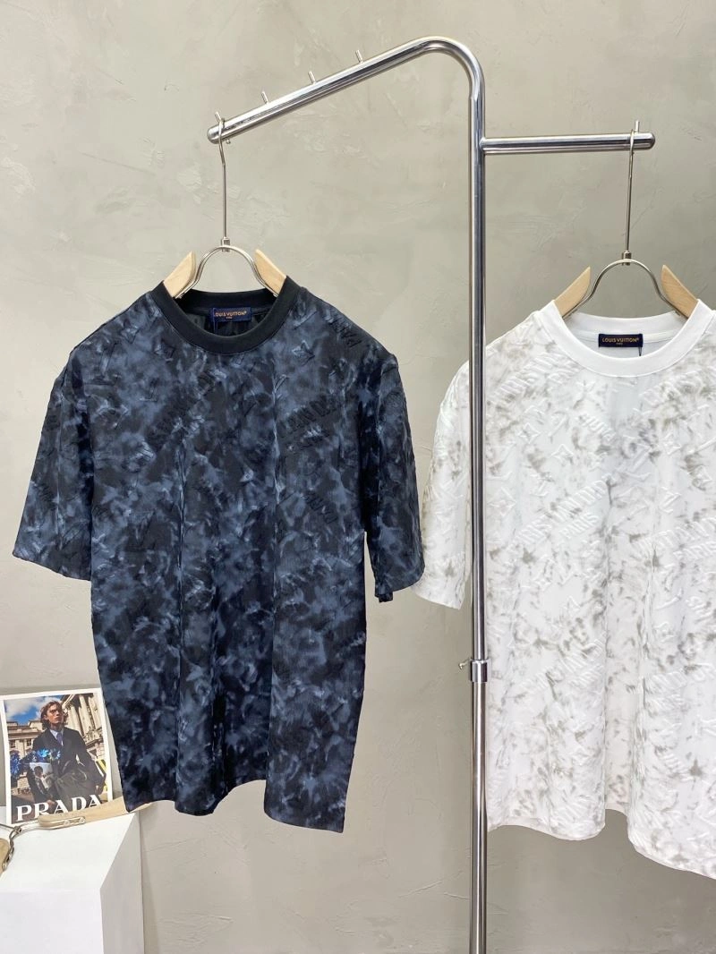 Factory-made Louis Vuitton T-Shirts