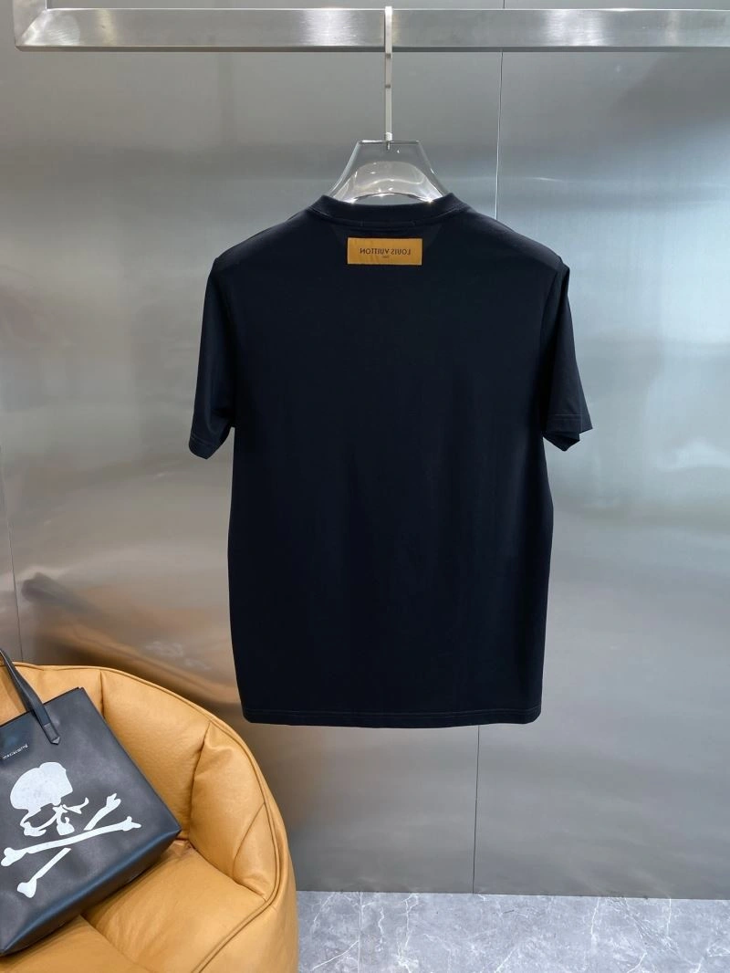 Precise copy Louis Vuitton T-Shirts