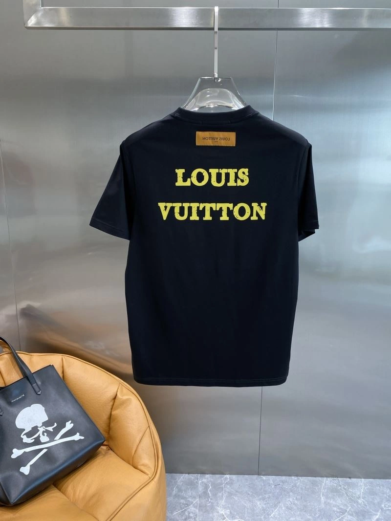 Low-cost Louis Vuitton T-Shirts