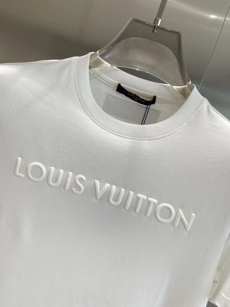 Factory-made Louis Vuitton T-Shirts