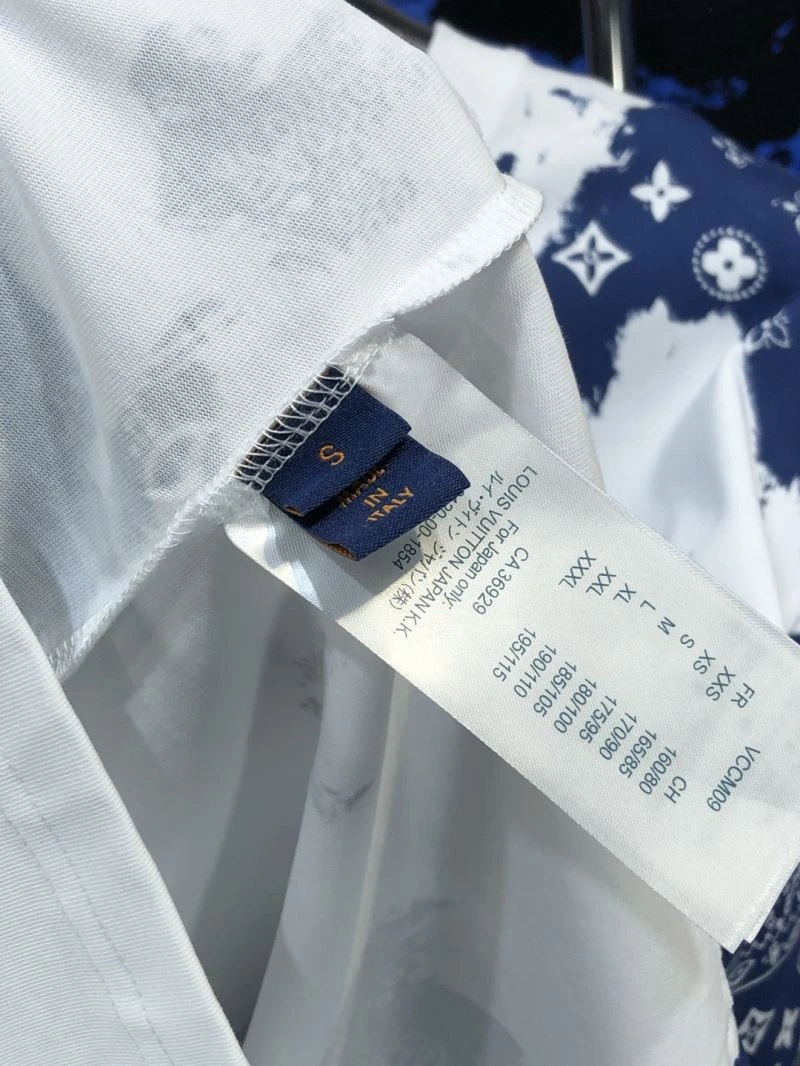 High fidelity Louis Vuitton T-Shirts
