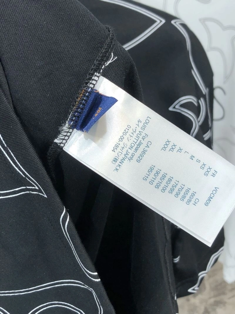 Top mirror Louis Vuitton T-Shirts