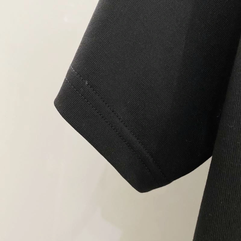 Low-cost Louis Vuitton T-Shirts
