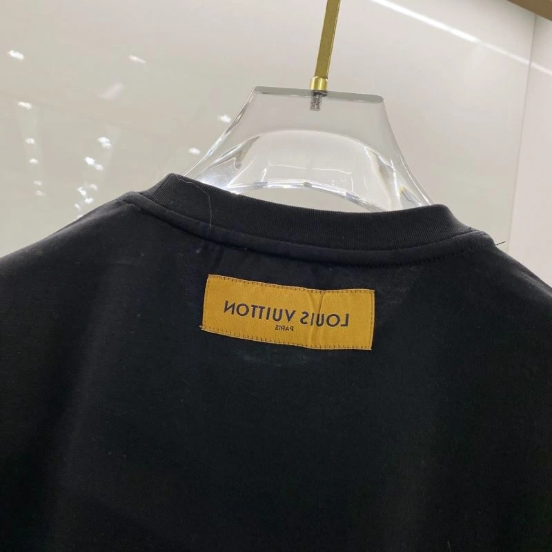 Low-cost Louis Vuitton T-Shirts