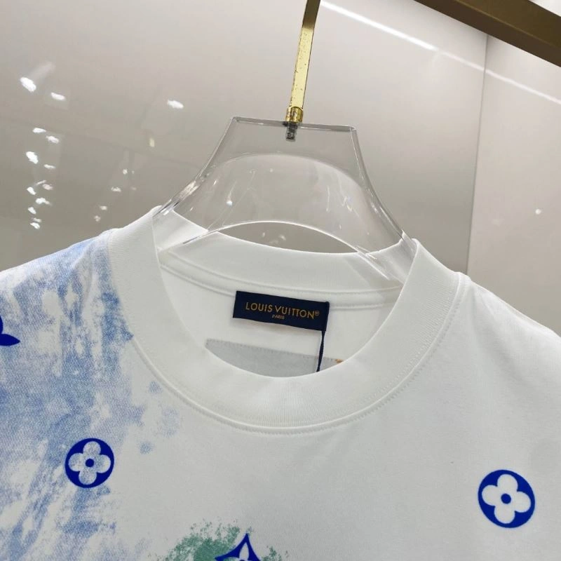 1:1 copy Louis Vuitton T-Shirts
