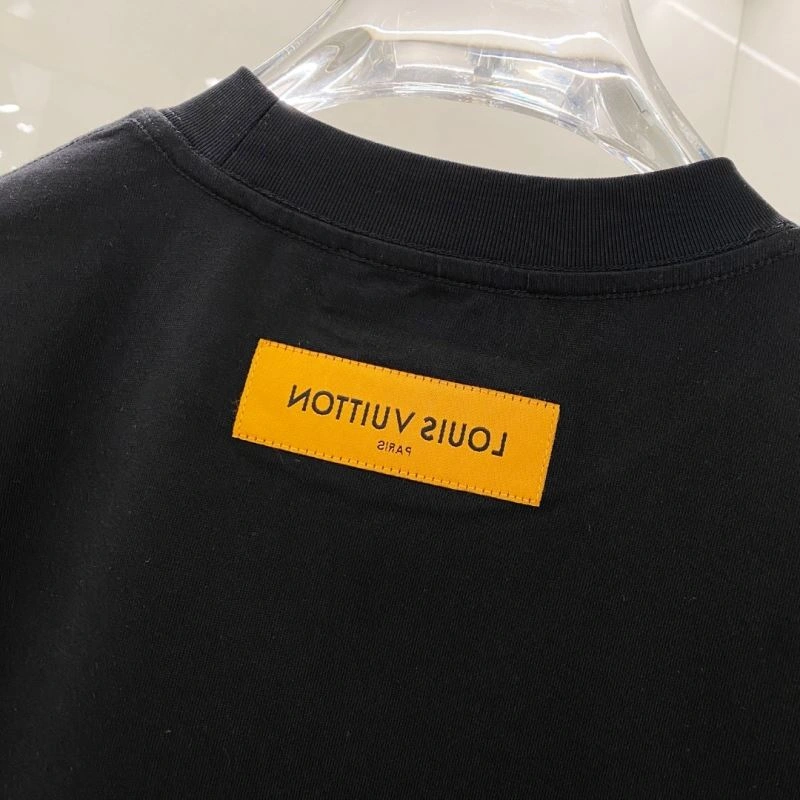 Indistinguishable Louis Vuitton T-Shirts