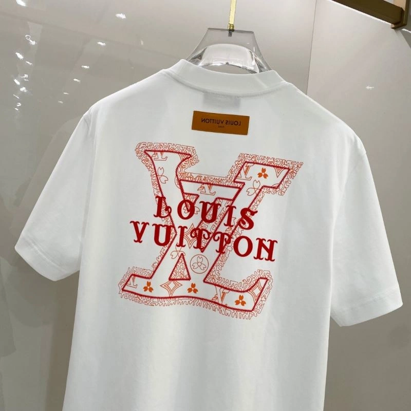 Low-cost Louis Vuitton T-Shirts