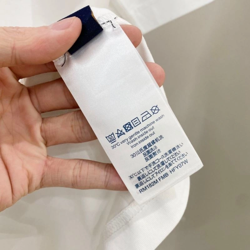 Low-cost Louis Vuitton T-Shirts