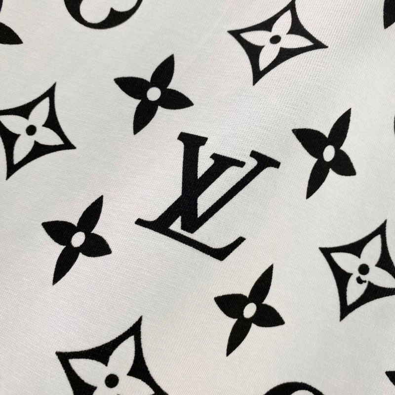 Factory-made Louis Vuitton T-Shirts