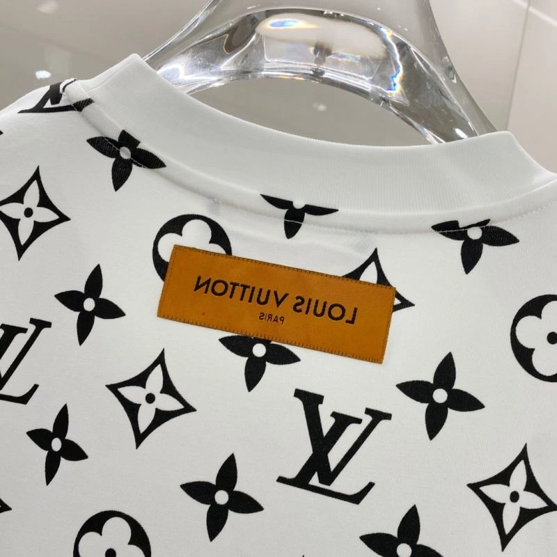 Factory-made Louis Vuitton T-Shirts