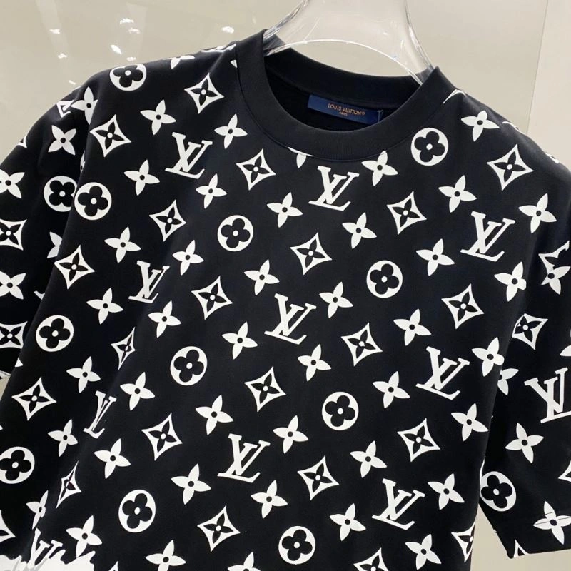 Reasonably priced Louis Vuitton T-Shirts