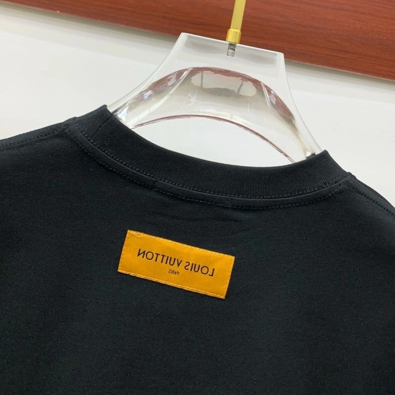 Top match Louis Vuitton T-Shirts