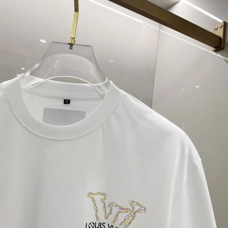 High fidelity Louis Vuitton T-Shirts