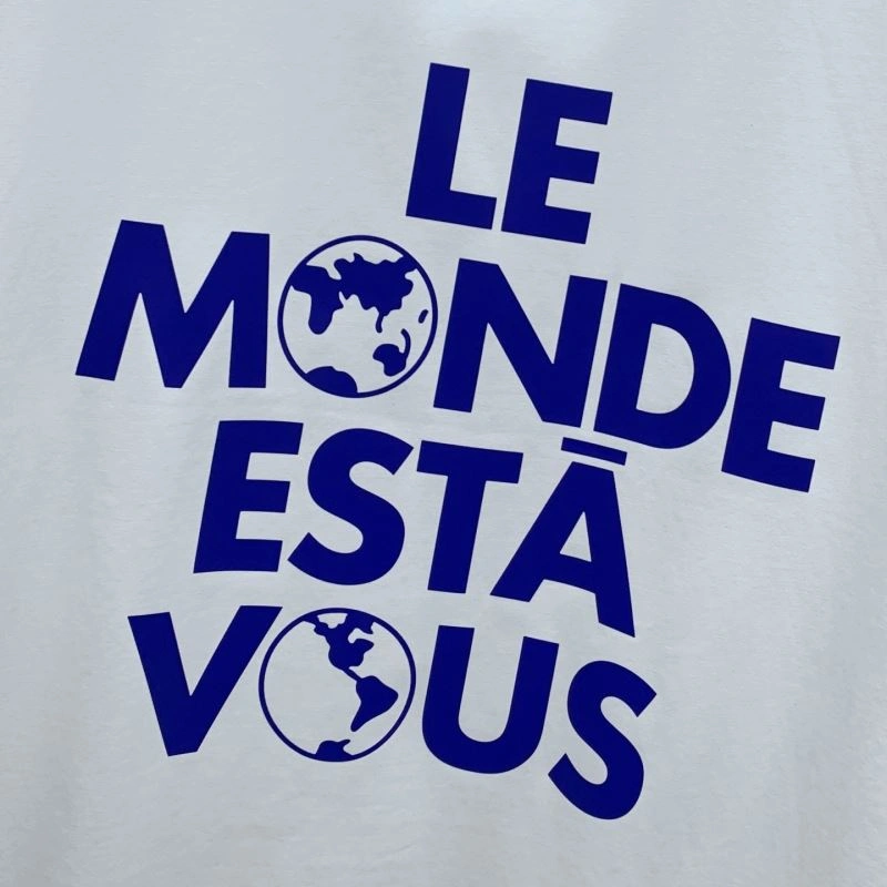 Accurate model Louis Vuitton T-Shirts