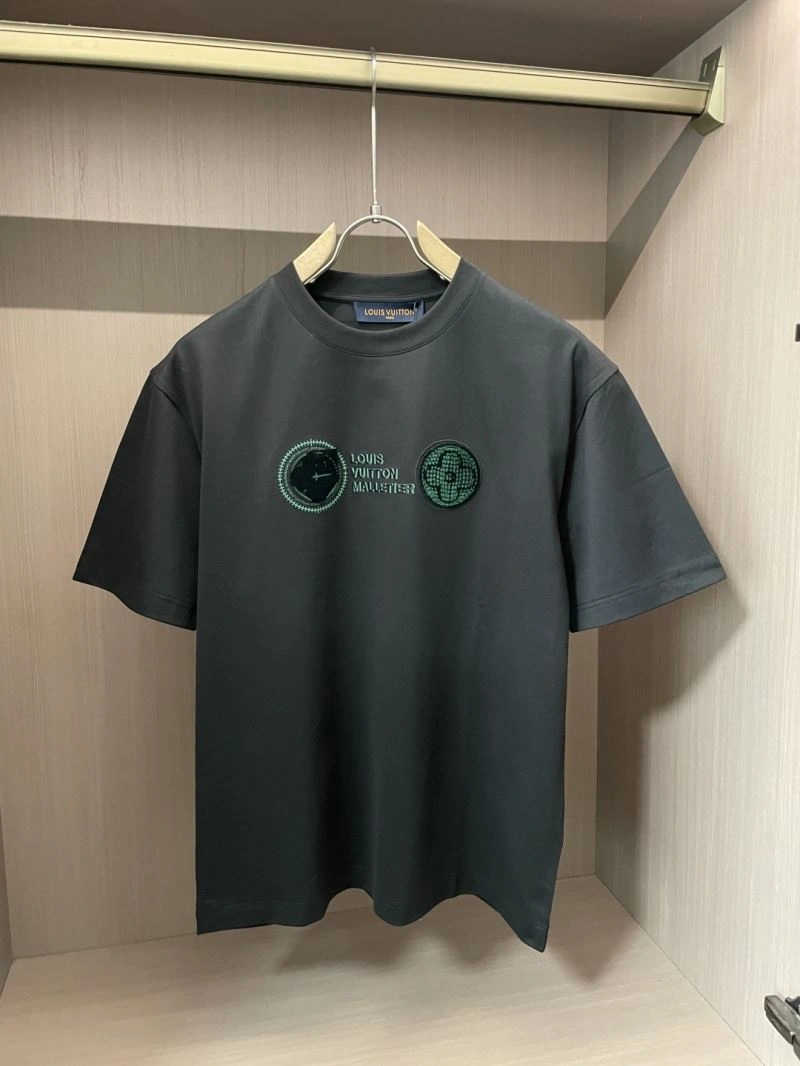 Economical Louis Vuitton T-Shirts
