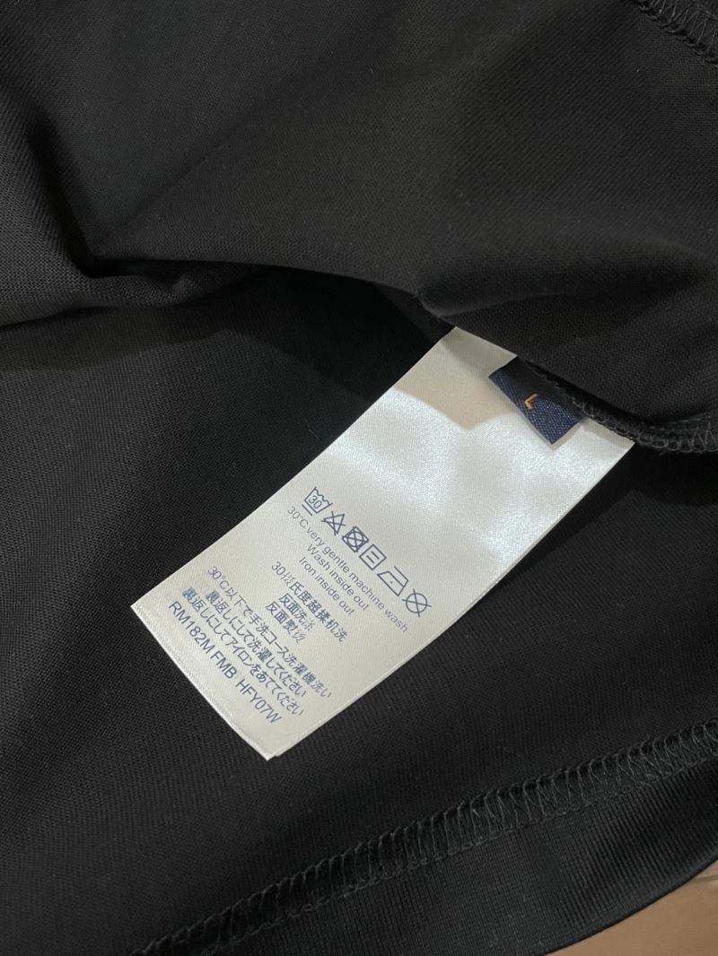 Value-priced Louis Vuitton T-Shirts