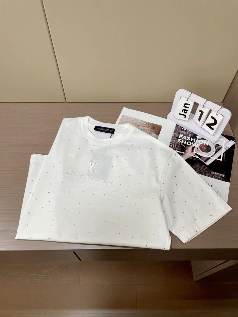 Economical Louis Vuitton T-Shirts